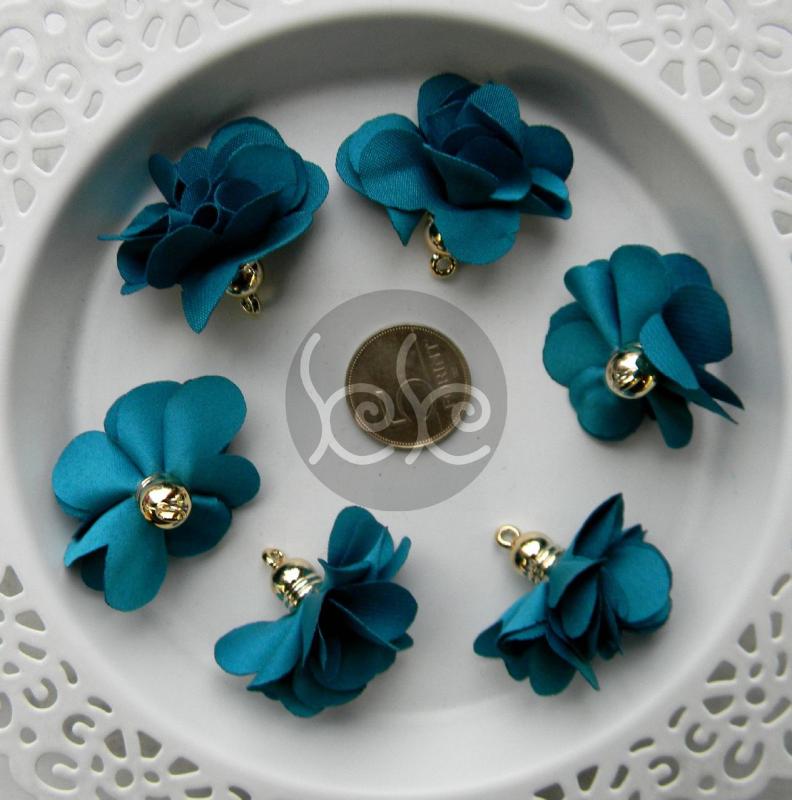 Türkizkék nagy virág alakú bojt - Kreatív Kellékek Webáruház